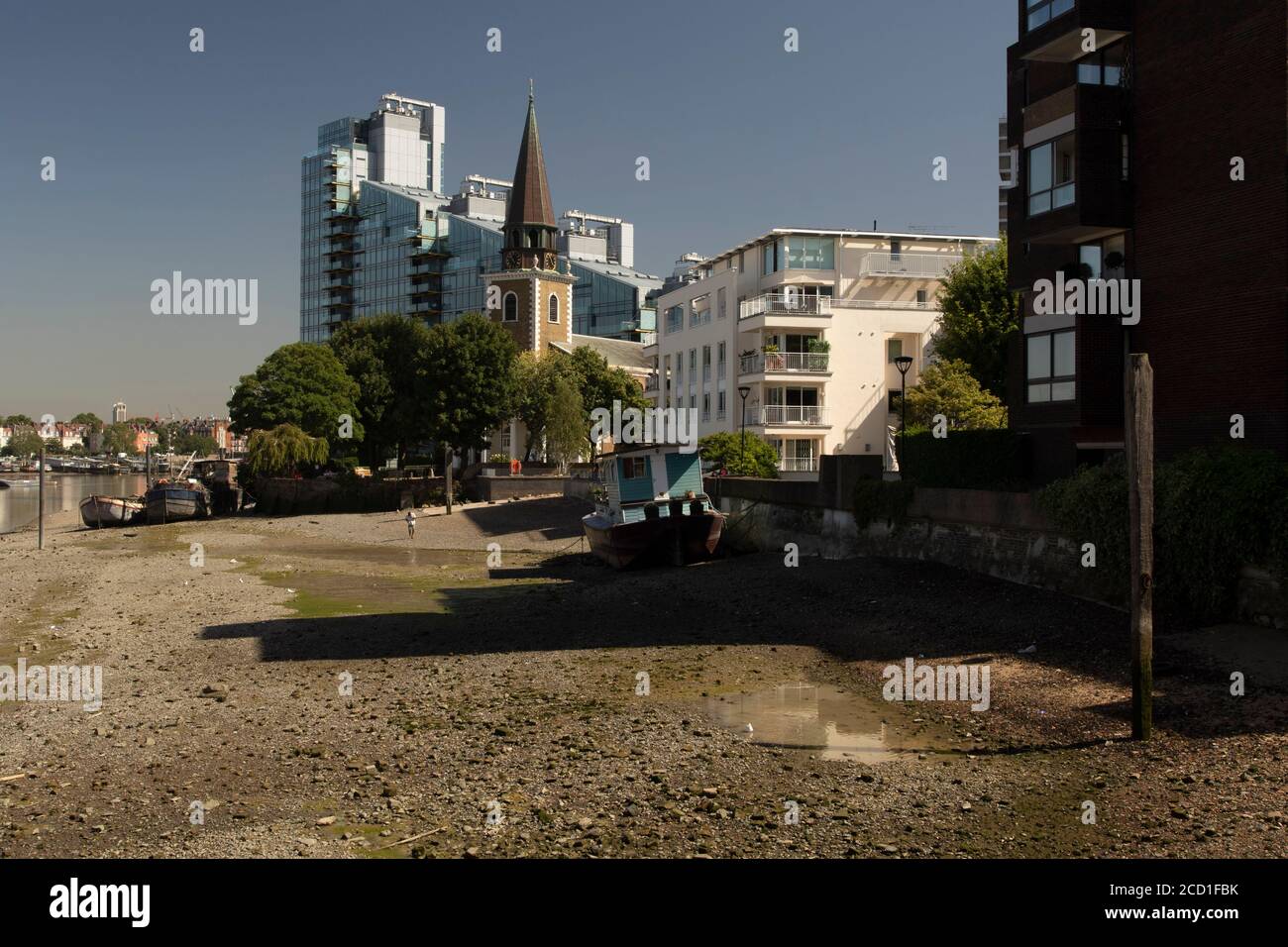 Thames riverside architecture from the river walk, Battersea, England ...
