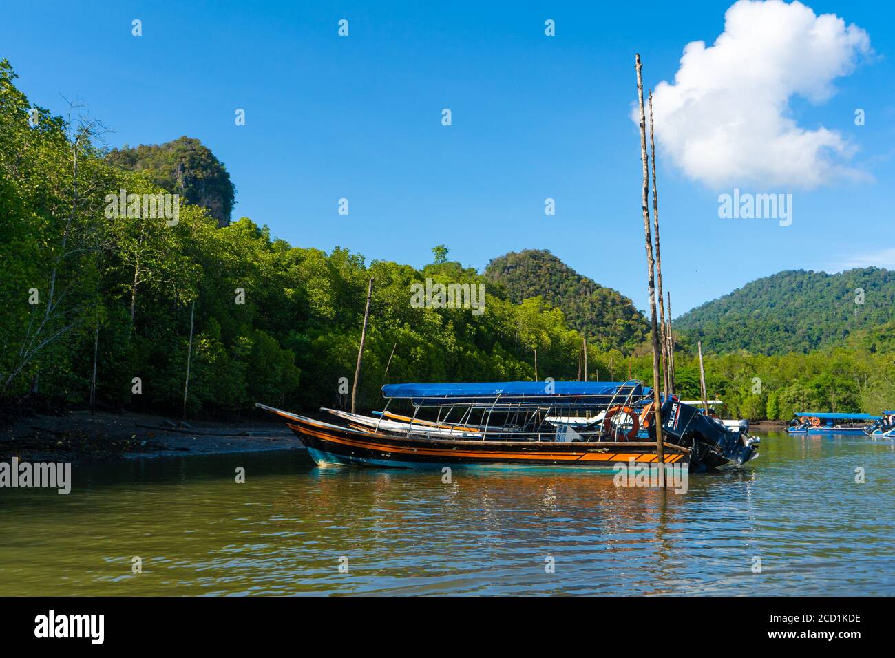 Asian boat station for small tourist boats. Boat excursions on the ...