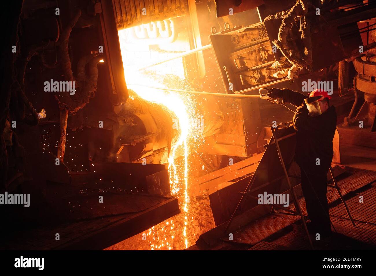 Plant for the production of steel. An electric melting furnace. Factory ...
