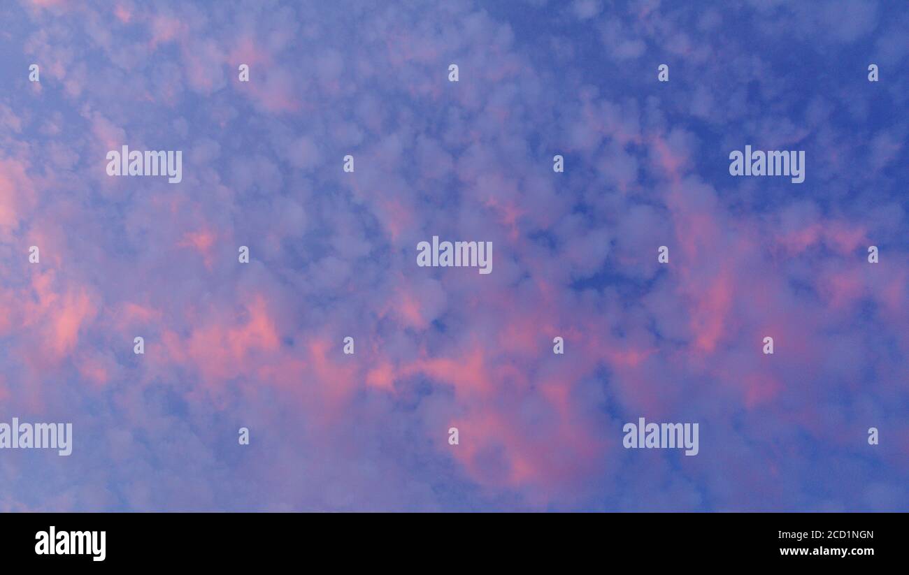 The red cloud hi-res stock photography and images - Alamy
