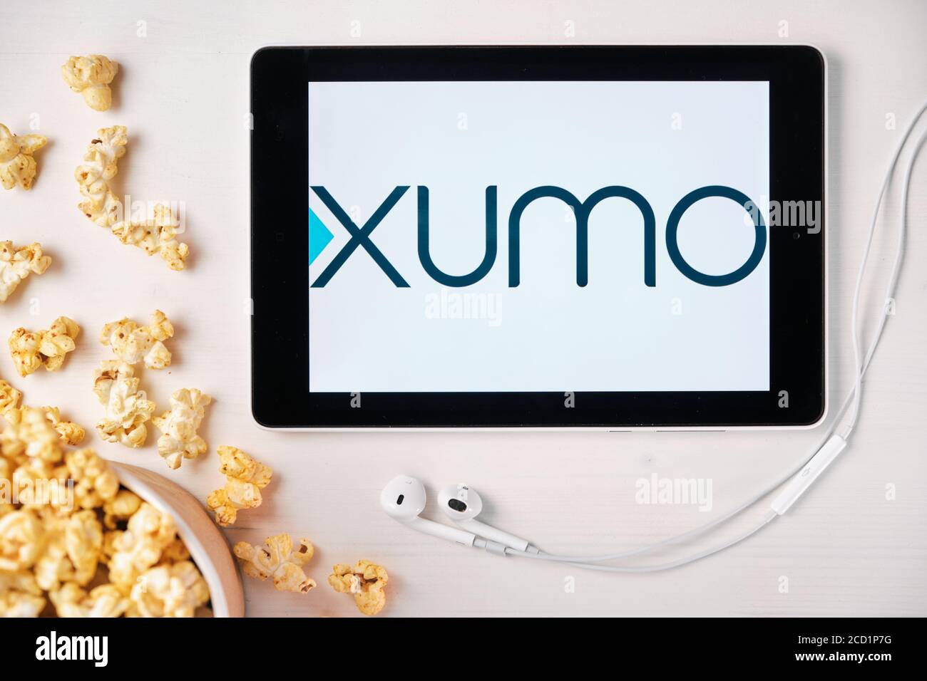 Xumo logo hi-res stock photography and images - Alamy