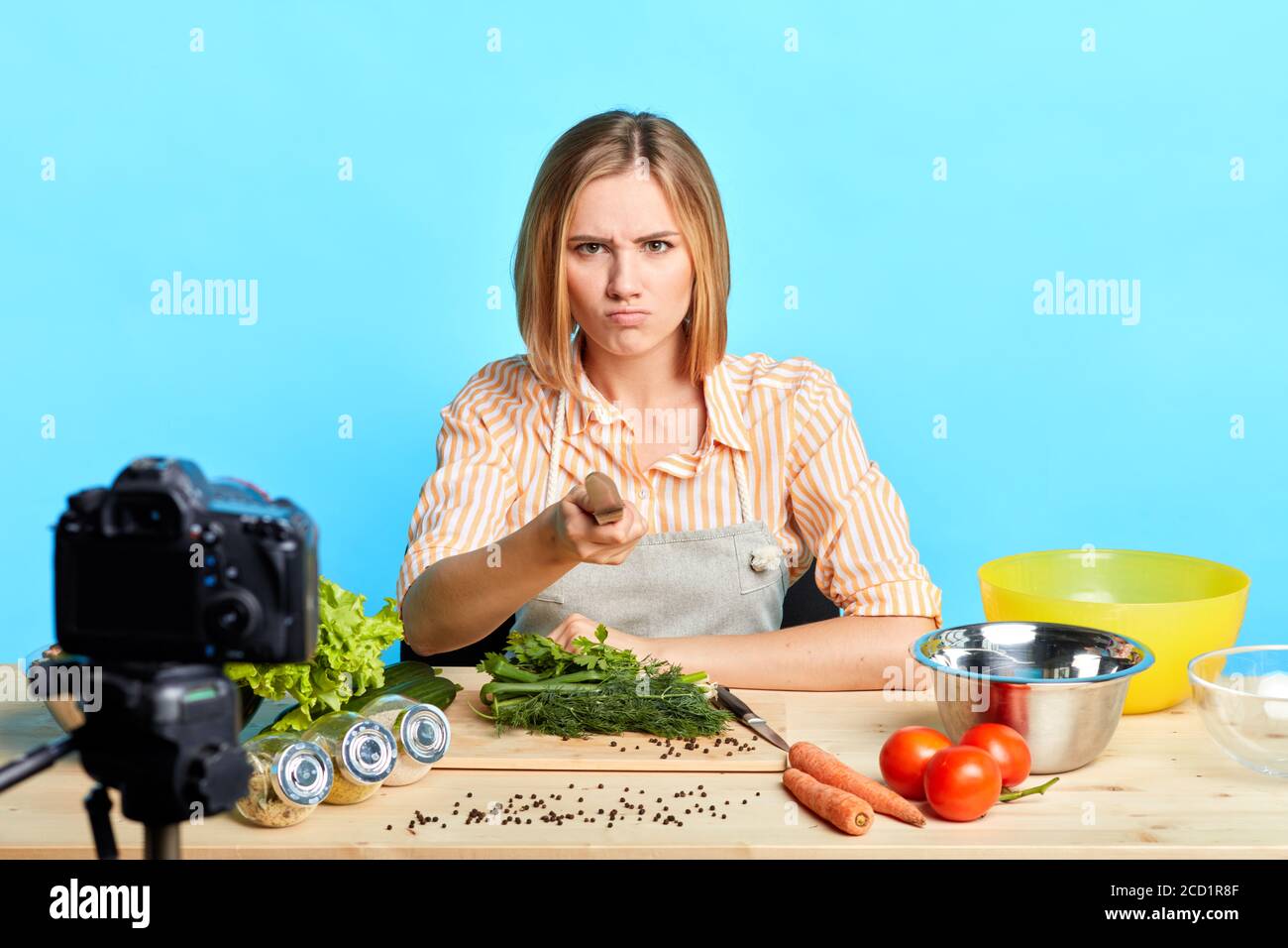 Angry chef woman hi-res stock photography and images - Alamy