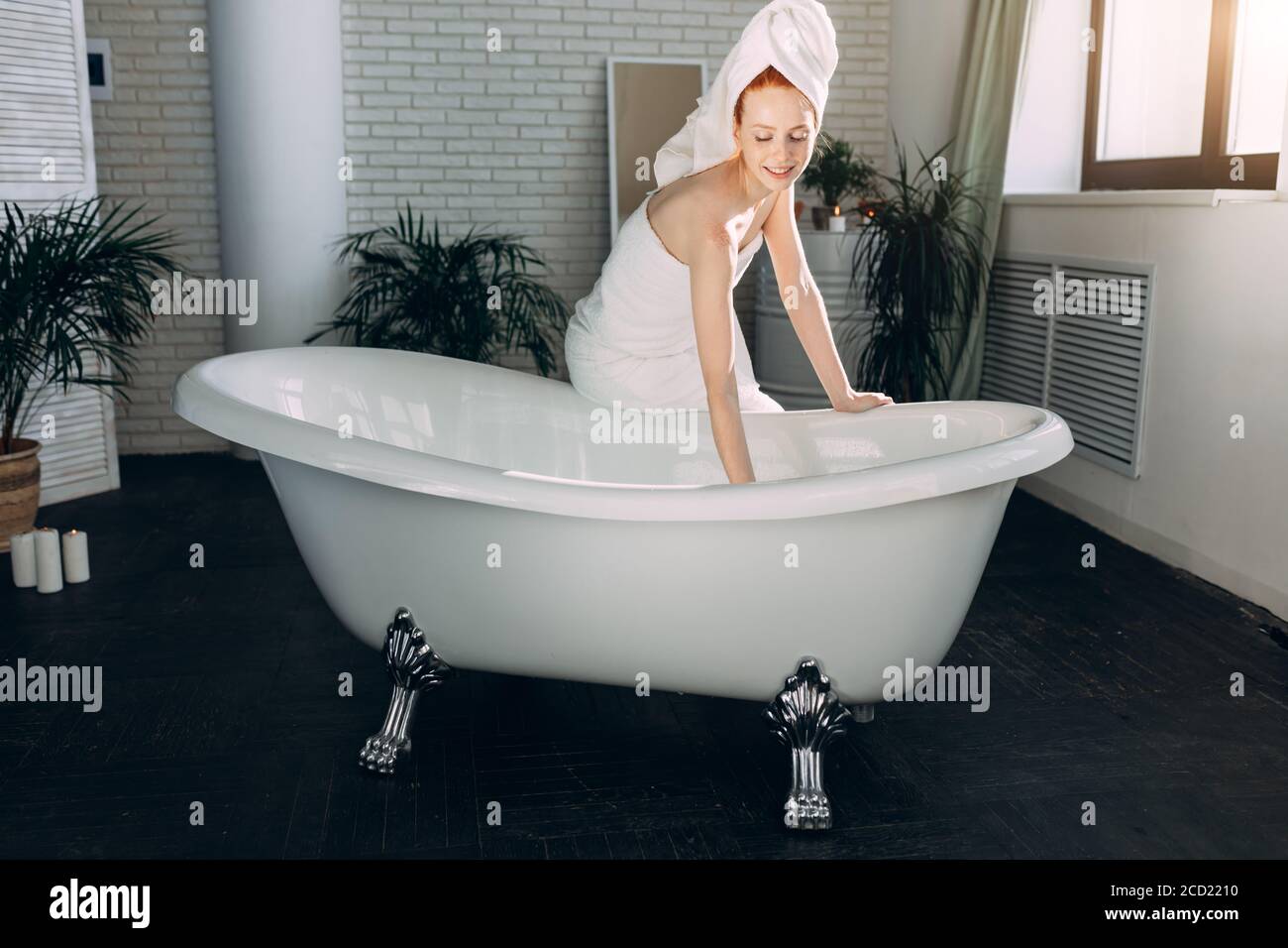 Hydrotherapeutic procedure hi-res stock photography and images - Alamy