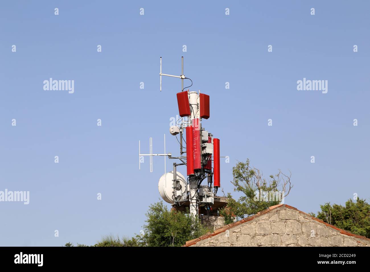 Antenna cellular communication system hi-res stock photography and ...