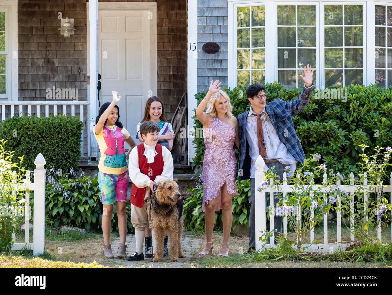 THE SLEEPOVER, from left: Cree Cicchino, Maxwell Simkins, Sadie Stanley ...