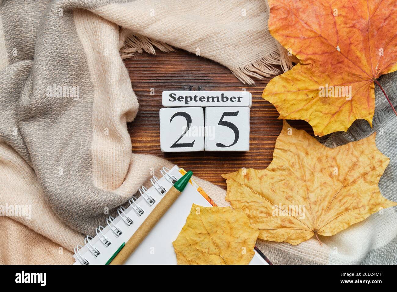 Twenty fifth day september hi-res stock photography and images - Alamy