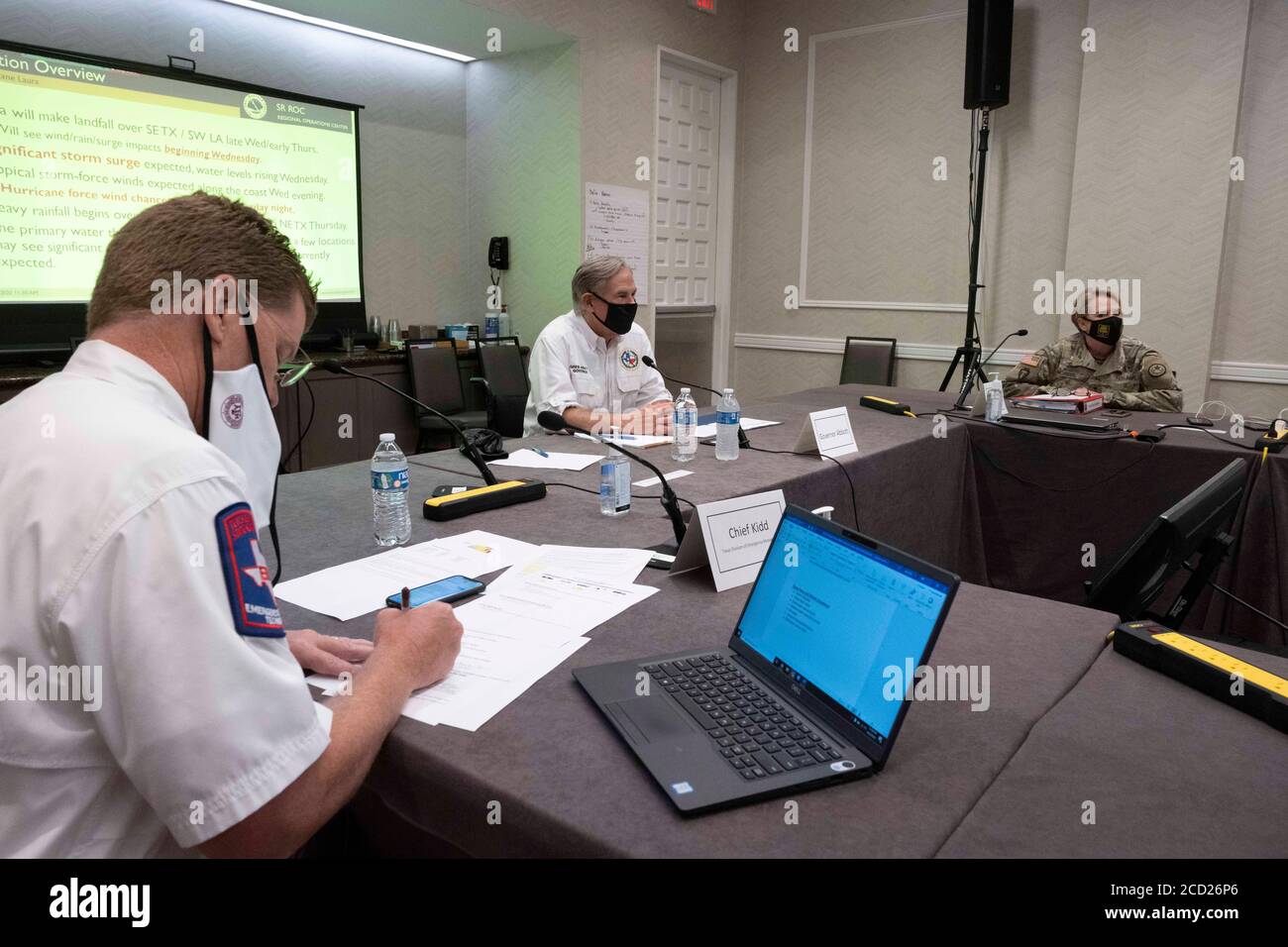 Emergency operations center hi-res stock photography and images - Alamy