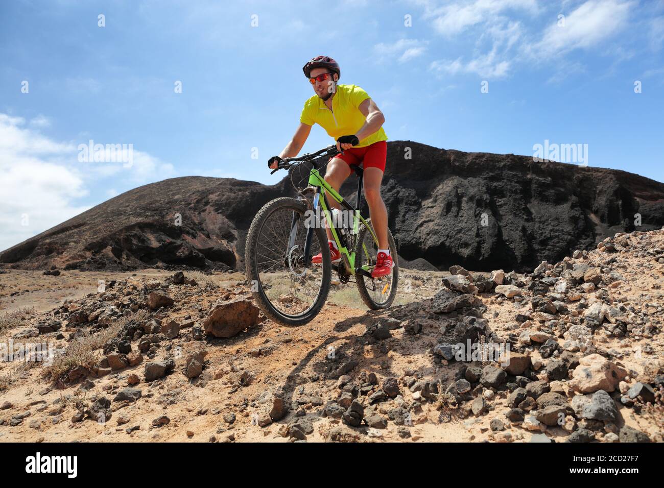 Professional mountain biker hi-res stock photography and images - Alamy