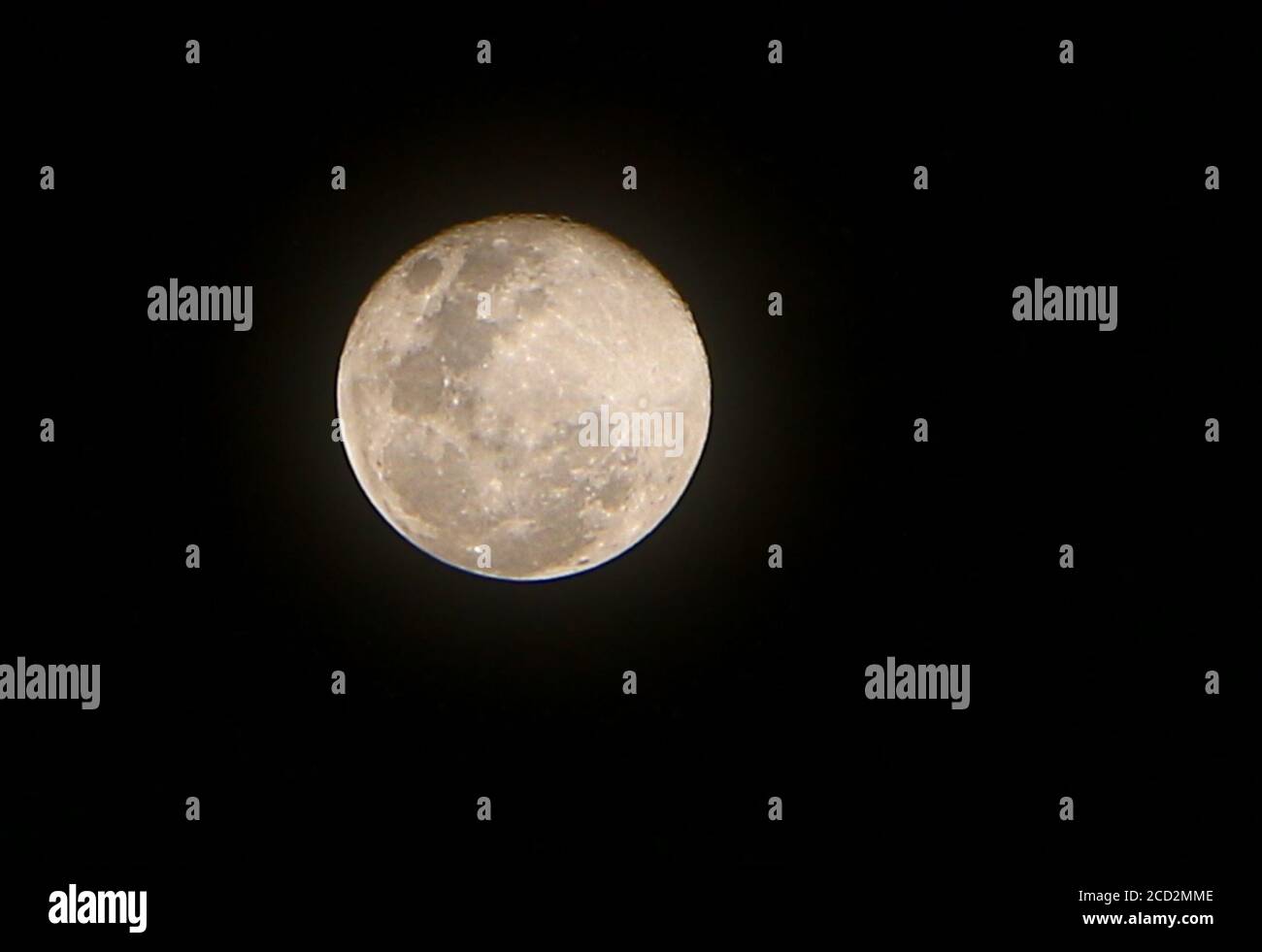 Moon light at night hi-res stock photography and images - Alamy