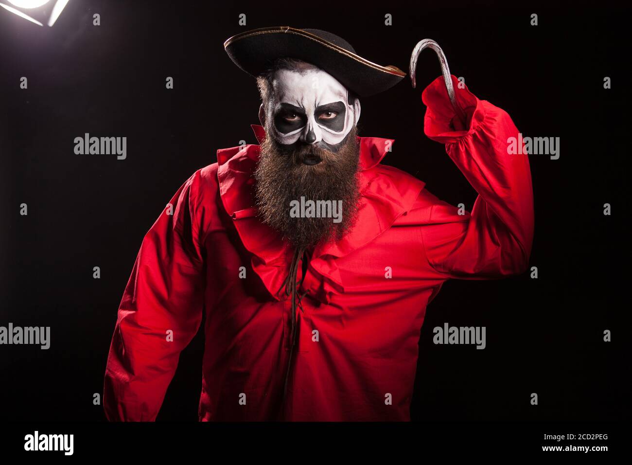 Scary pirate hi-res stock photography and images - Alamy