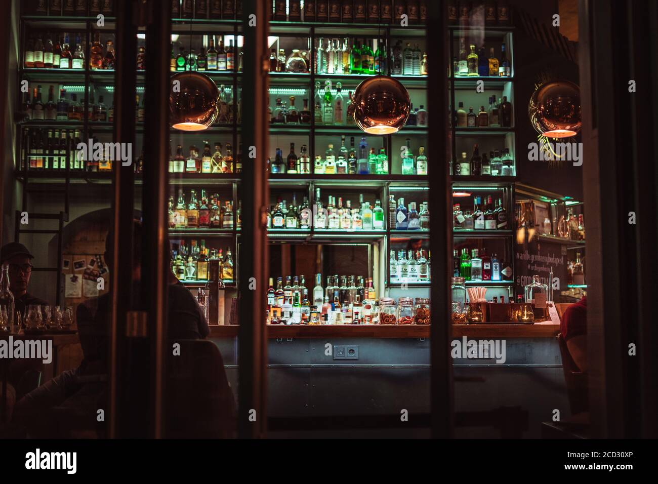 Fancy bar in the hearth of the city centre Stock Photo - Alamy
