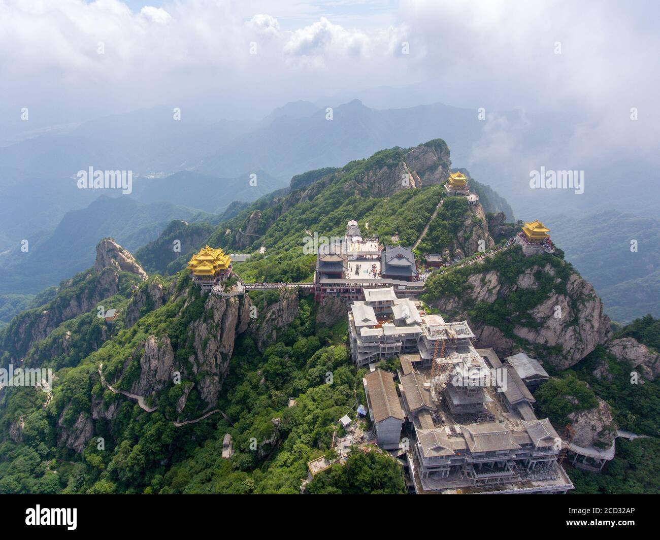 Laojun temple hi-res stock photography and images - Alamy