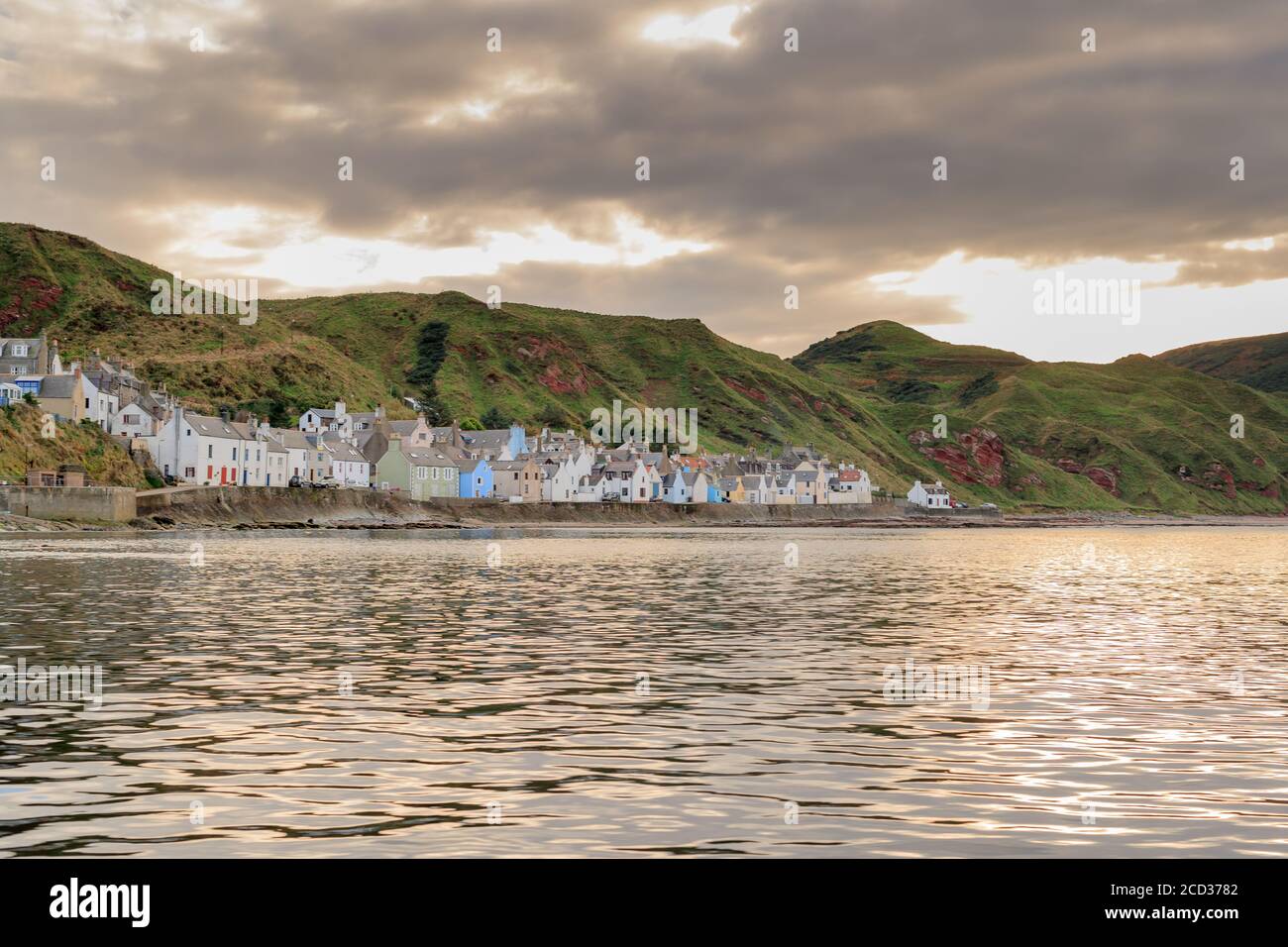 Gardenstown hi-res stock photography and images - Alamy