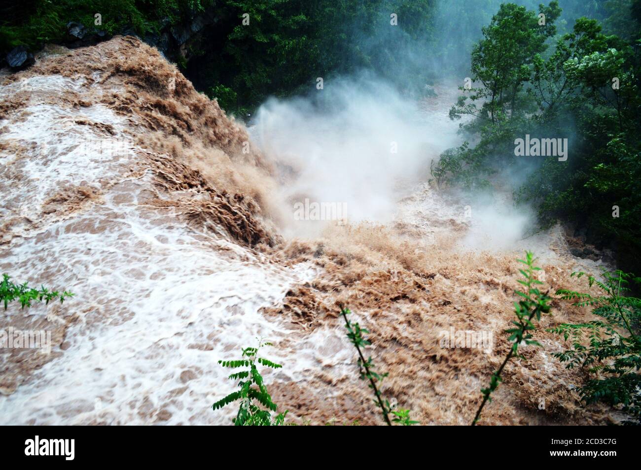 Surging rivers hi-res stock photography and images - Alamy