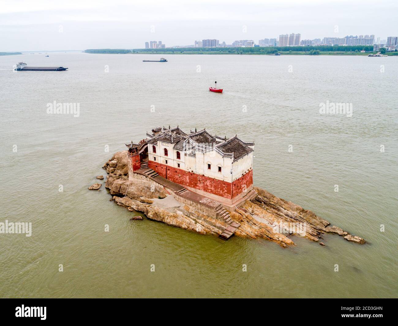 --File--Aerial view of the 700-year-old Guanyin Pavilion located in ...