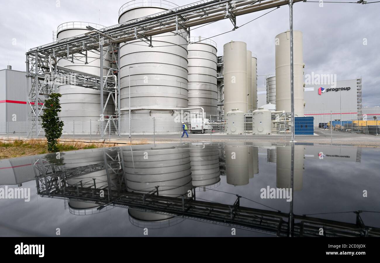 26 August 2020, Saxony-Anhalt, Sandersdorf-Brehna: View of the new mill ...