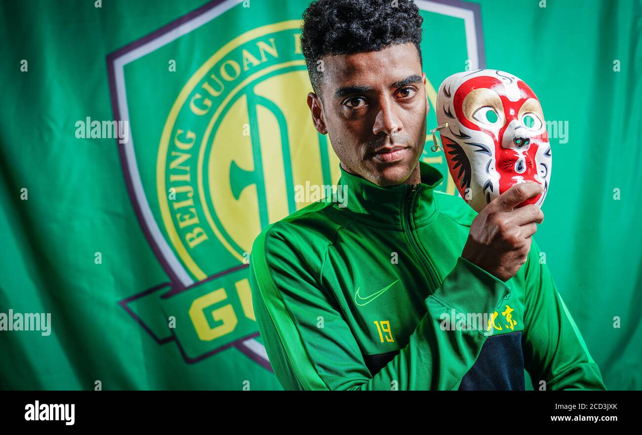 Brazilian-born Chinese footballer player Alan Douglas Borges de ...