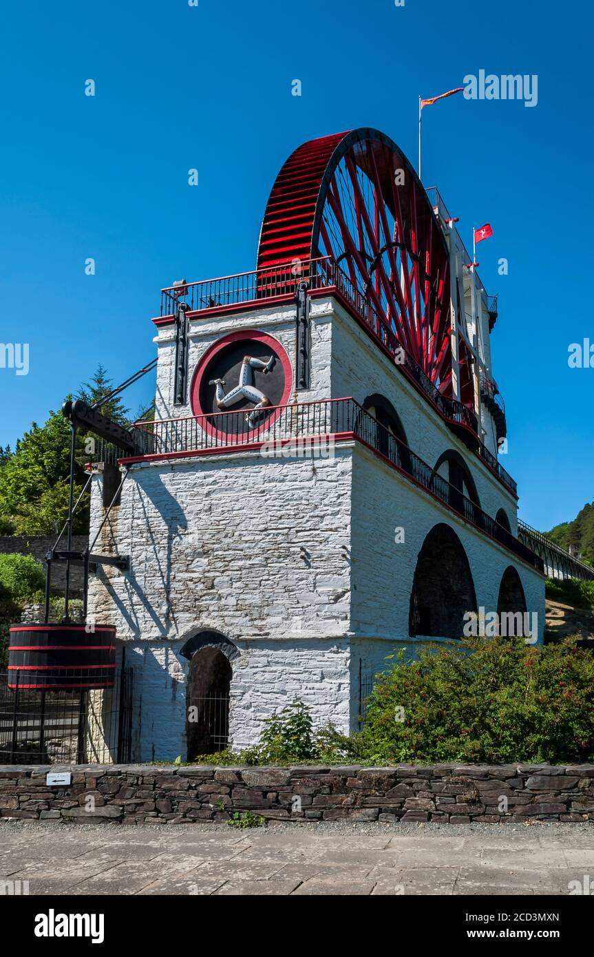 Pitchback waterwheel hi-res stock photography and images - Alamy