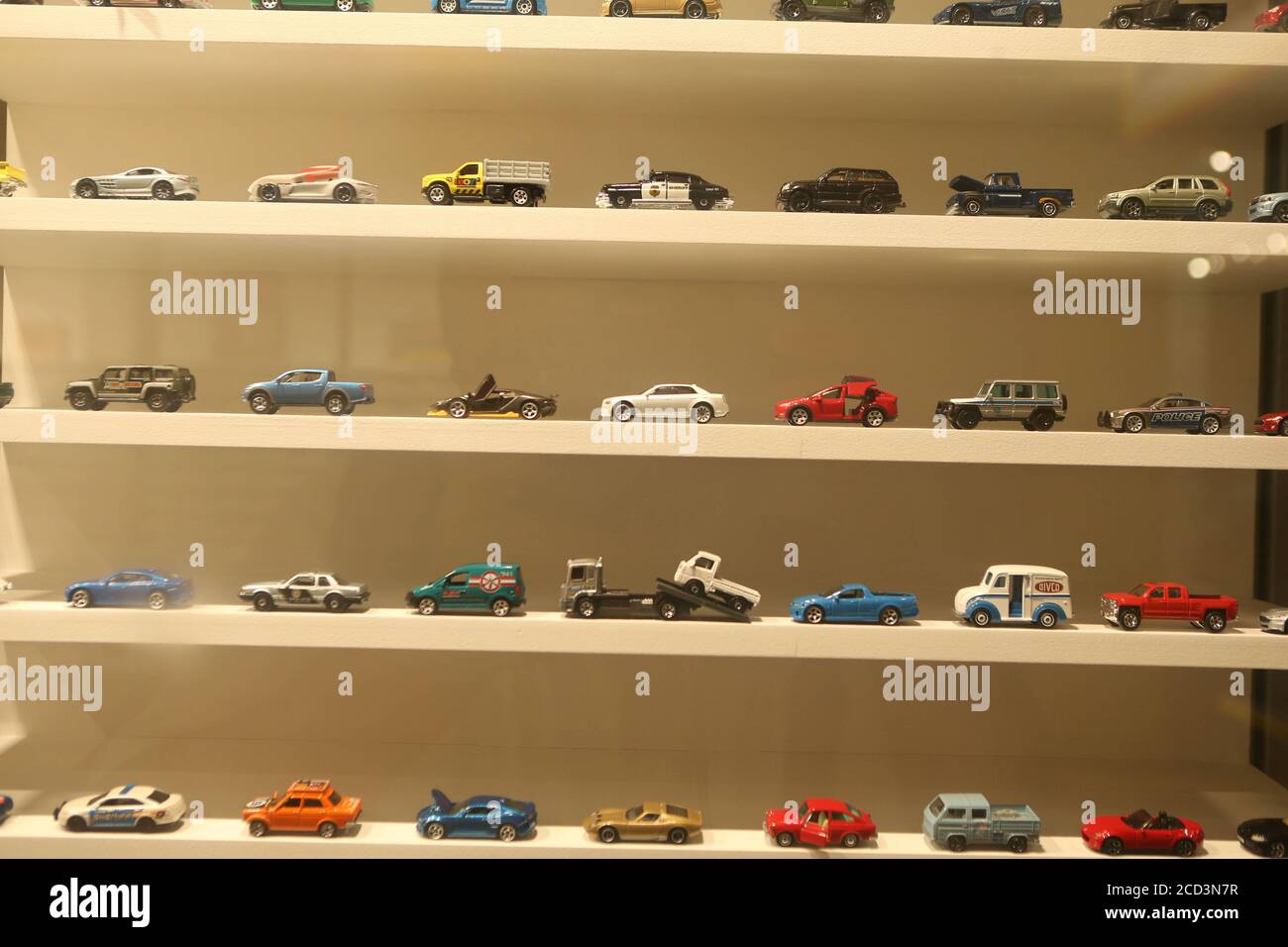 Toys played by Chinese people from Republic of China period to 2000s ...