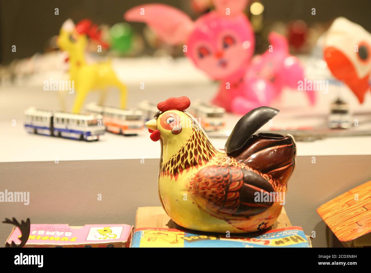 Toys played by Chinese people from Republic of China period to 2000s ...
