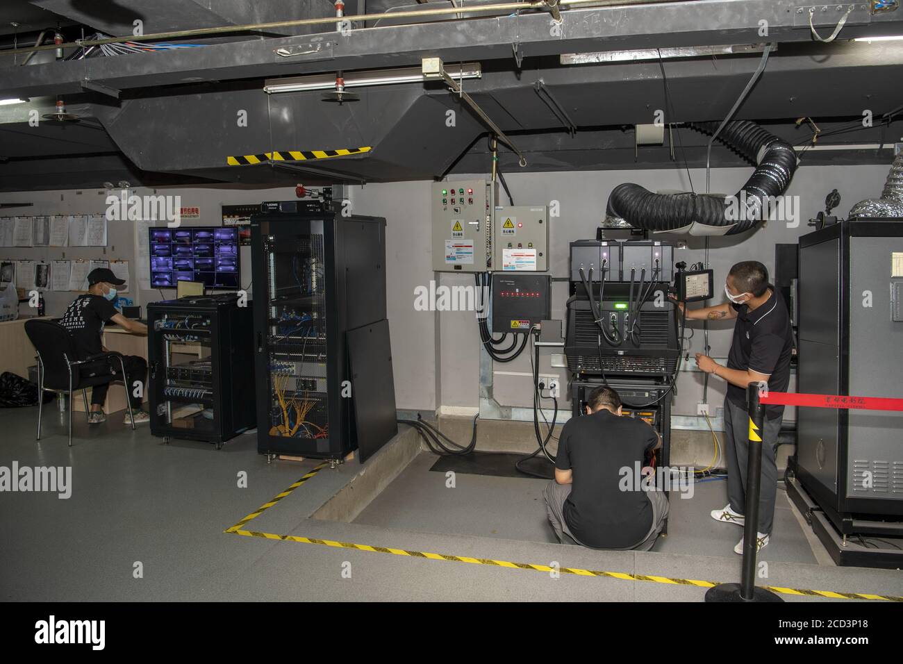 Check machines hi-res stock photography and images - Alamy