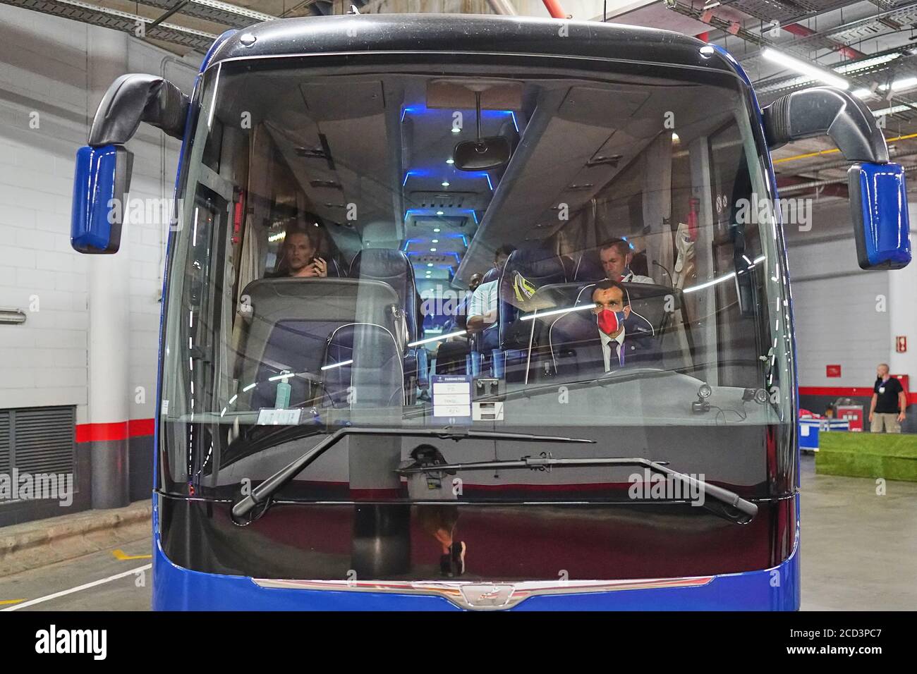 Psg departure hi-res stock photography and images - Alamy