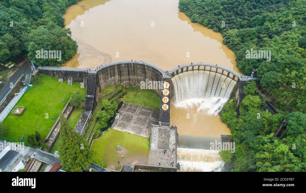 Stone dam hi-res stock photography and images - Alamy