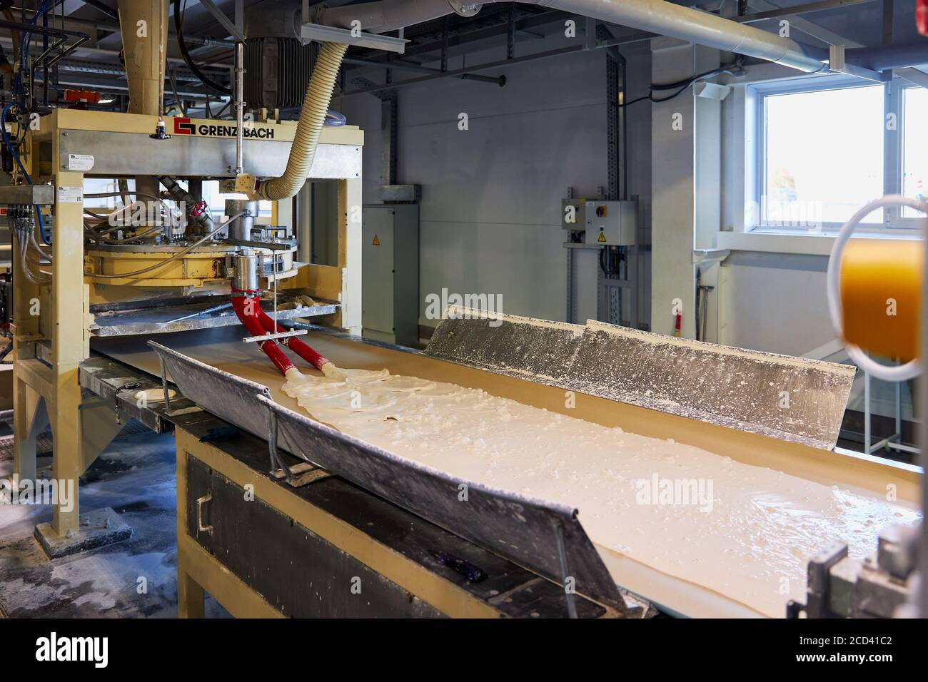 Gypsum board plant hi-res stock photography and images - Alamy
