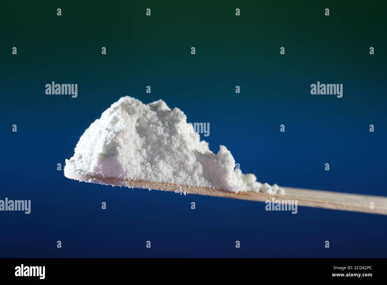 Pile snow on stick hi-res stock photography and images - Alamy