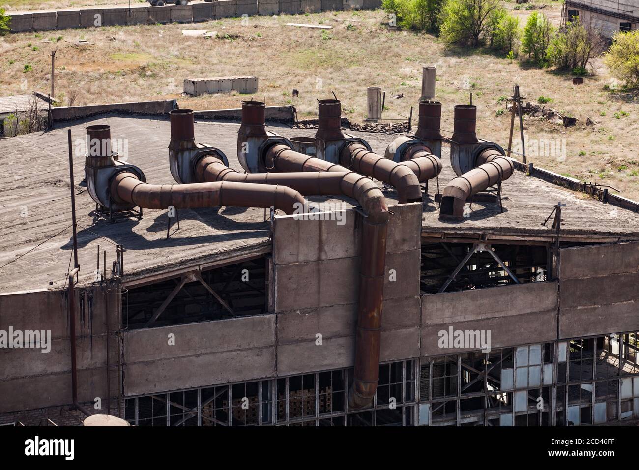 Old factory windows texture hi-res stock photography and images - Alamy
