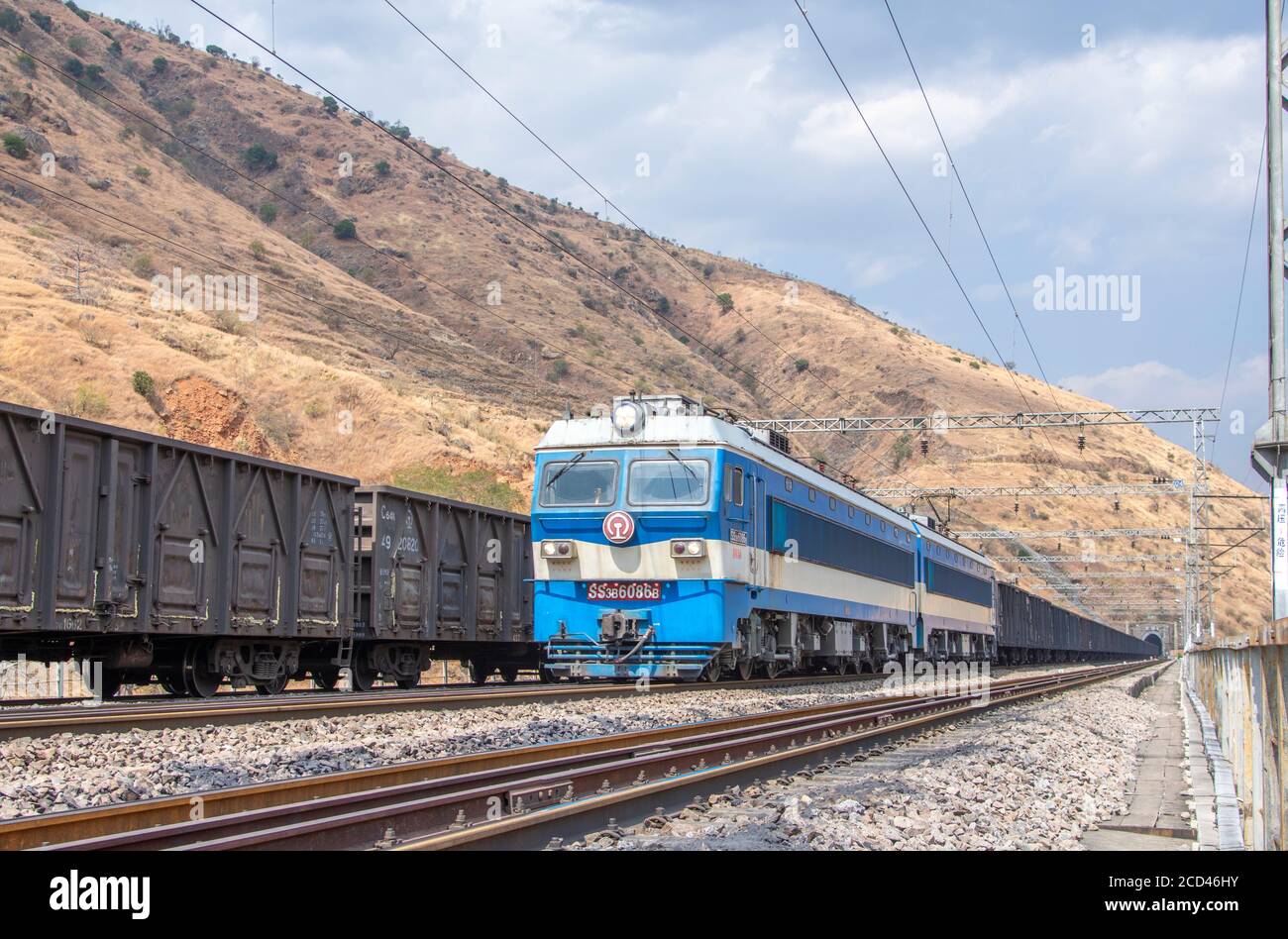 --FILE--A train runs on the Chengdu-Kunming Railway, which connects ...