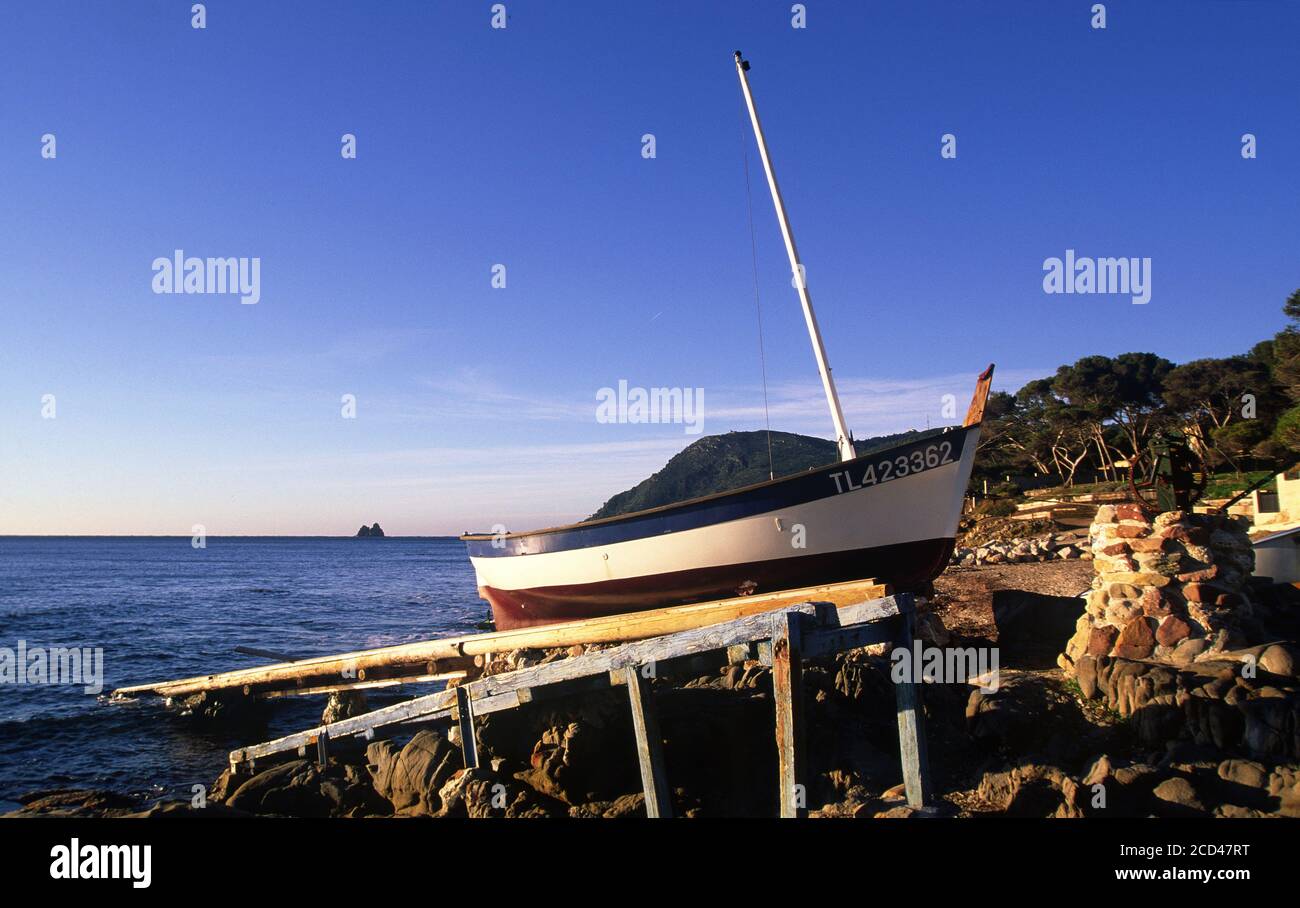Typical Mediterranean boat on land in Provence Stock Photo - Alamy