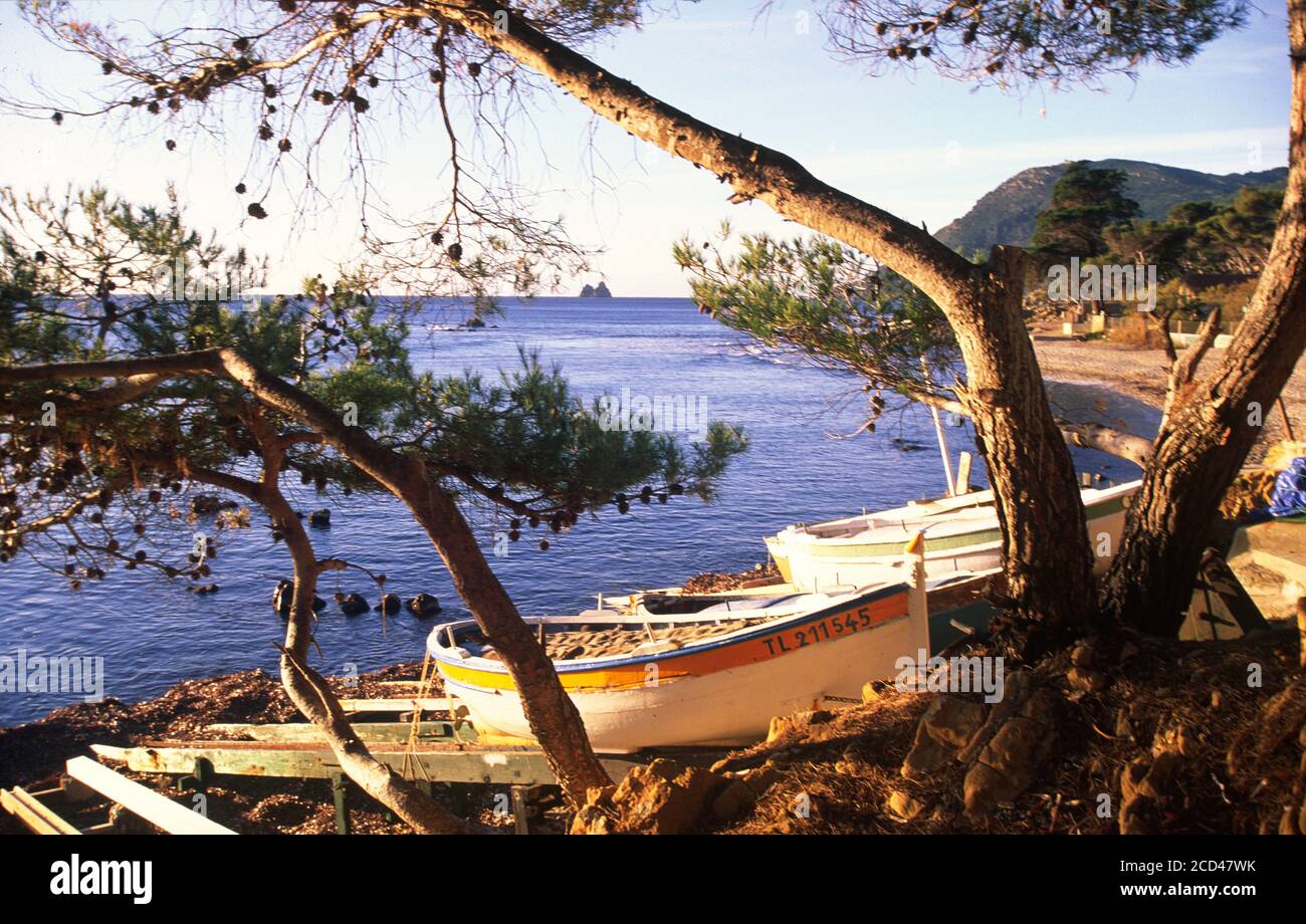 Typical Mediterranean boat on land in Provence Stock Photo - Alamy