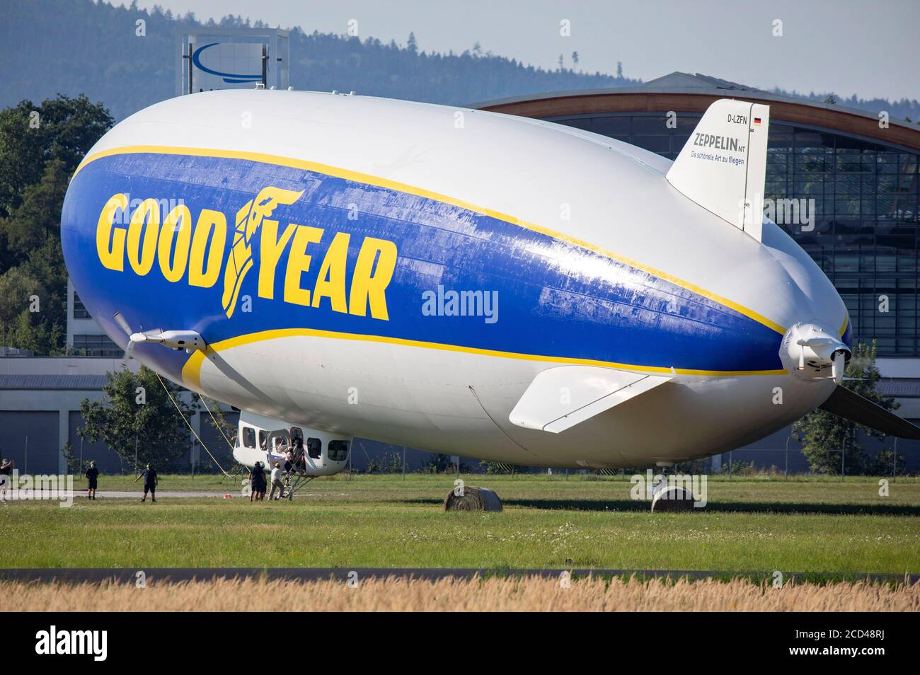Friedrichshafen, Deutschland. 21st Aug, 2020. Zeppelin 'Goodyear' at ...