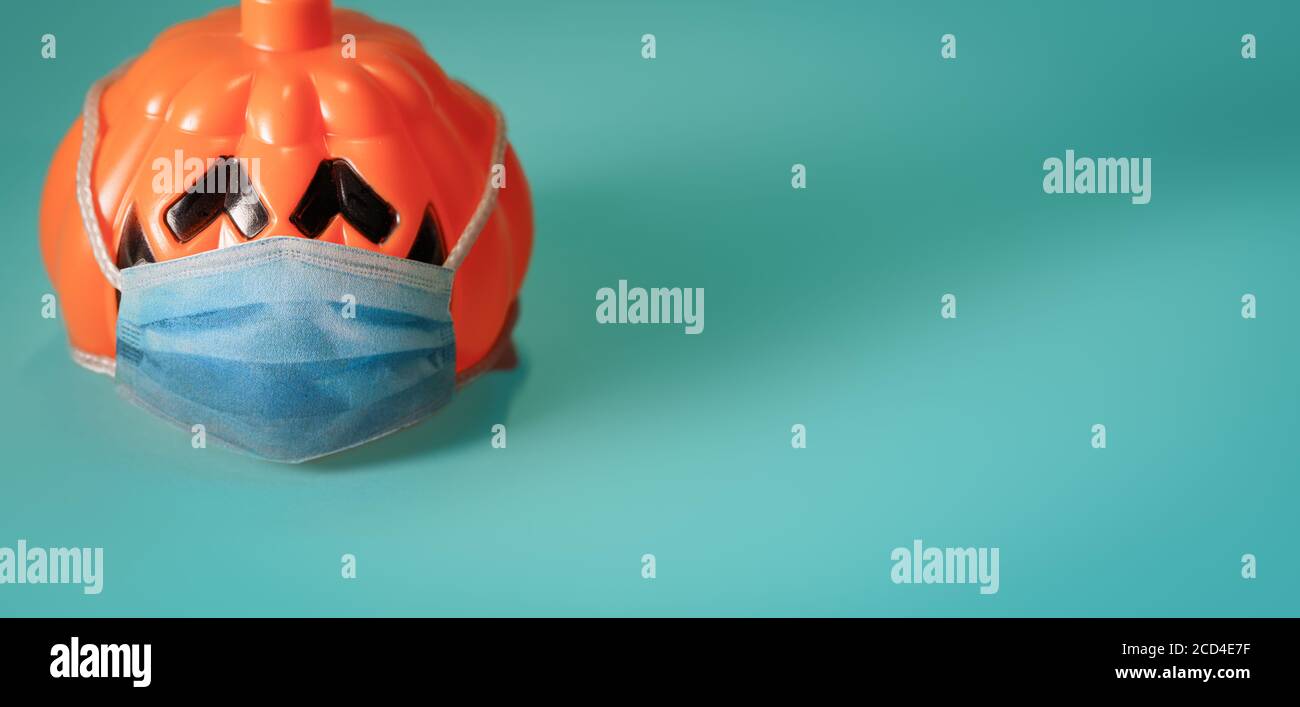 Pumpkin wearing medical face hi-res stock photography and images - Alamy