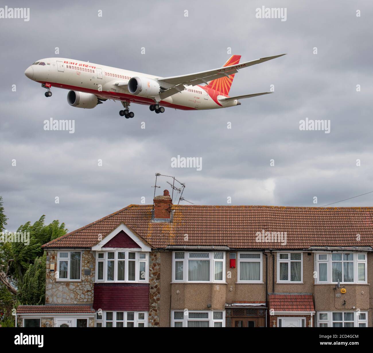 Noise pollution in cities hi-res stock photography and images - Alamy
