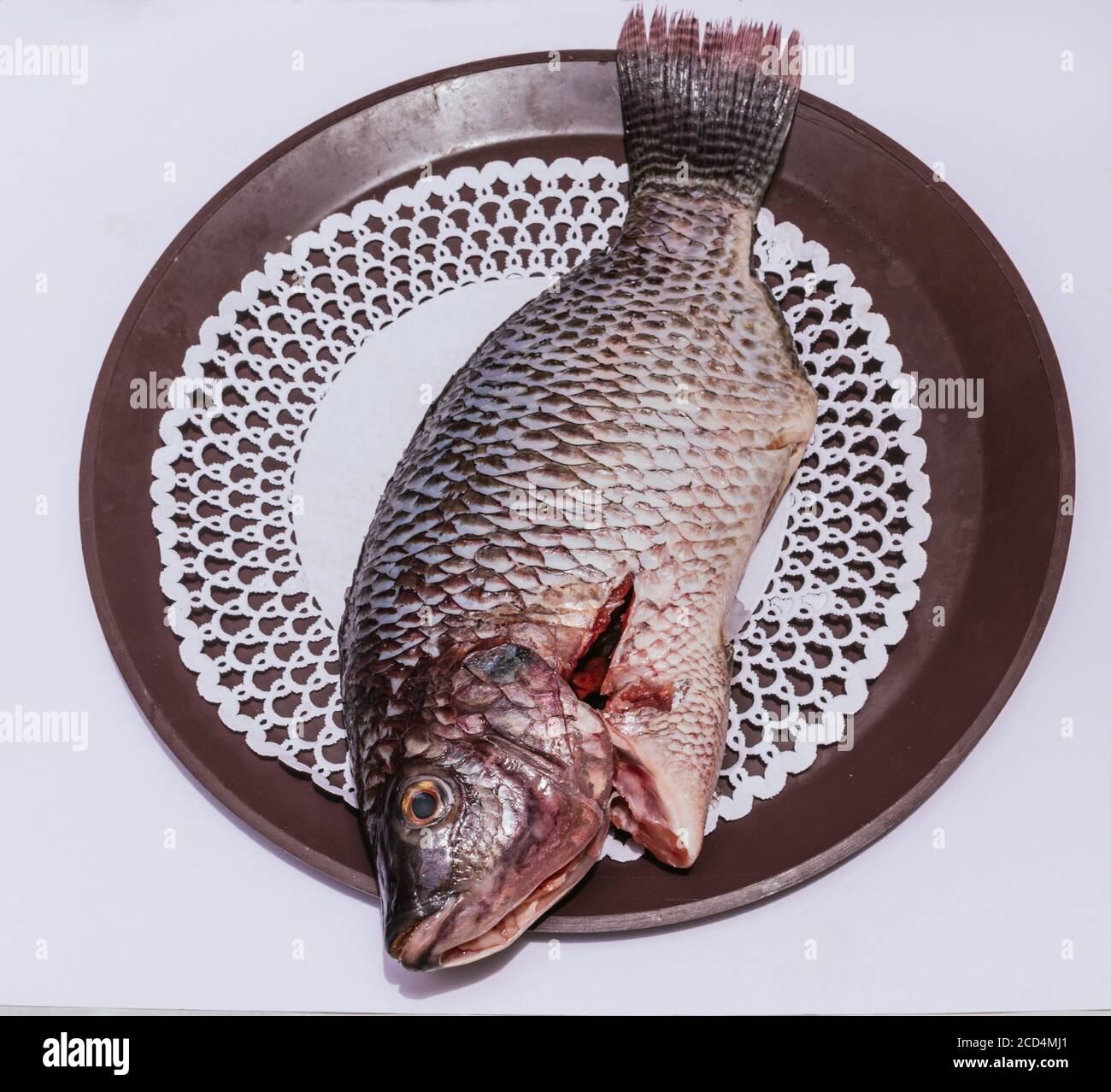 Top view uncooked fish hi-res stock photography and images - Alamy