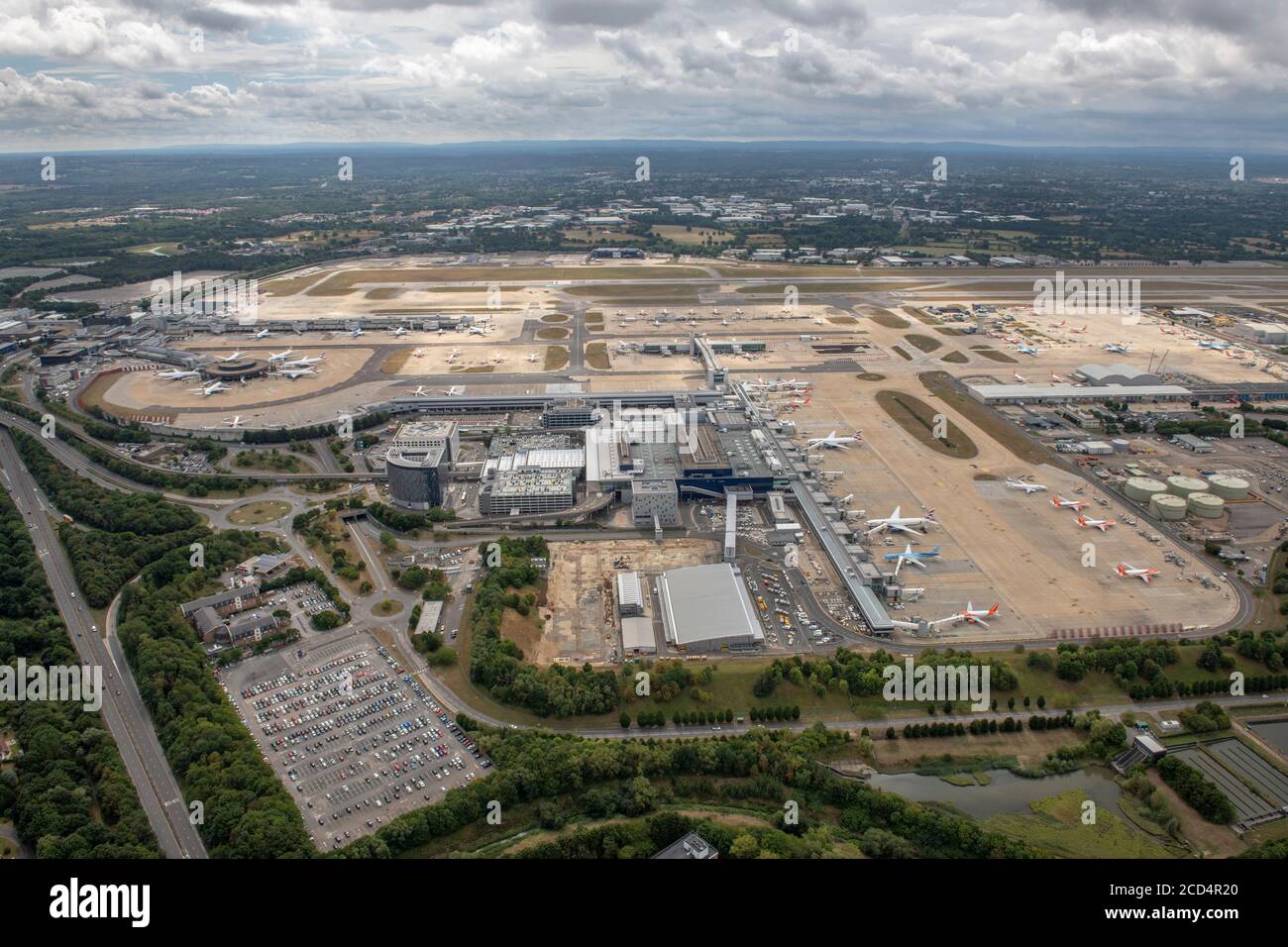 Gatwick aerial hi-res stock photography and images - Alamy