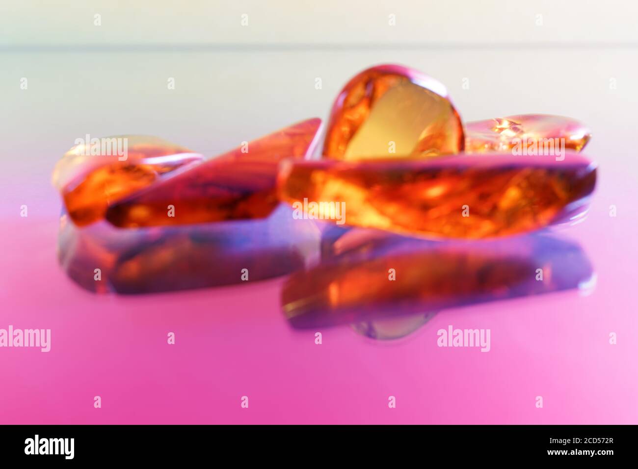 Amber pieces hi-res stock photography and images - Alamy