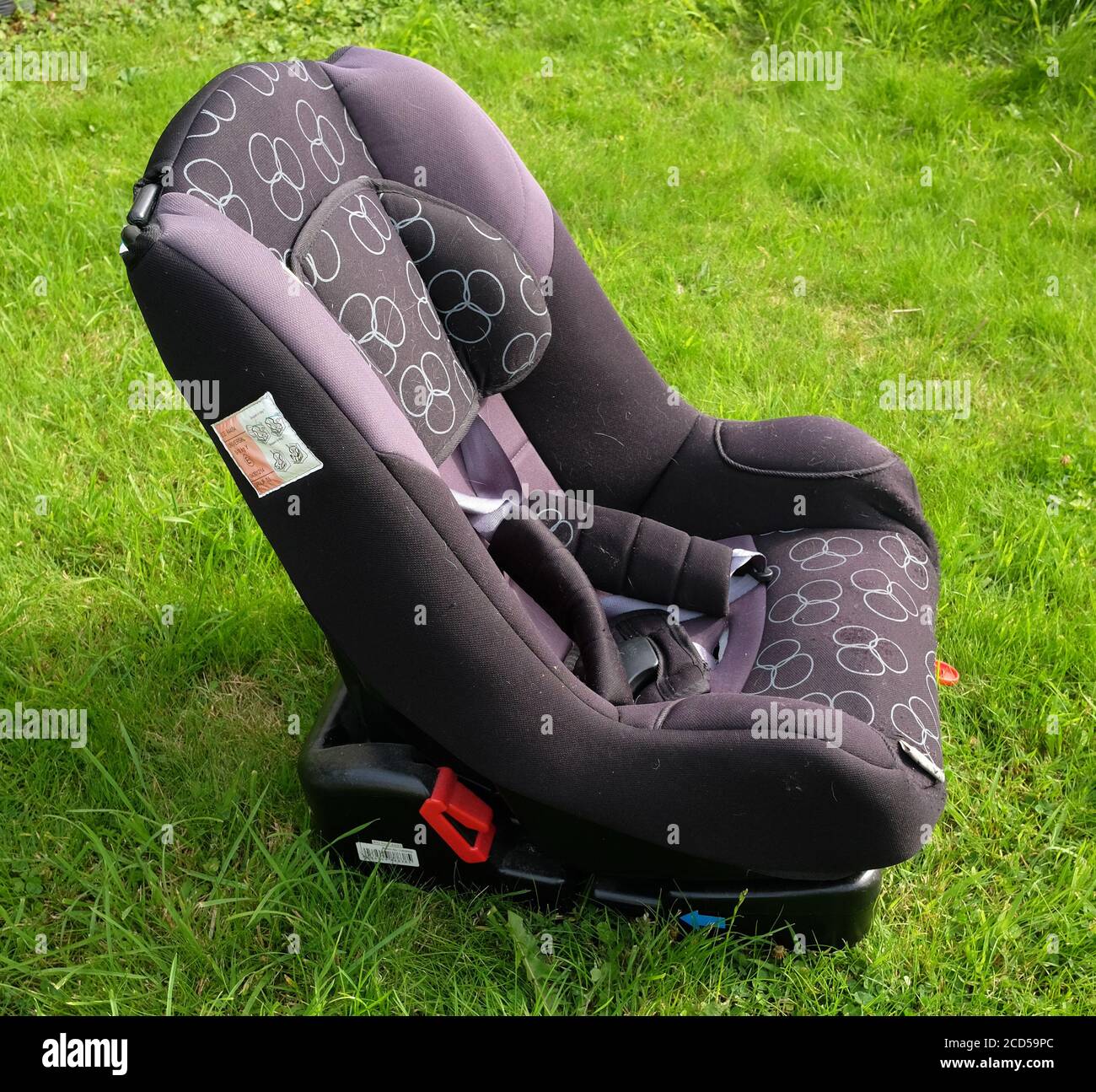 Kids car seats hi-res stock photography and images - Alamy