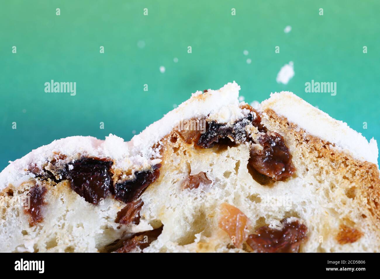 Loaf shaped cake hi-res stock photography and images - Alamy