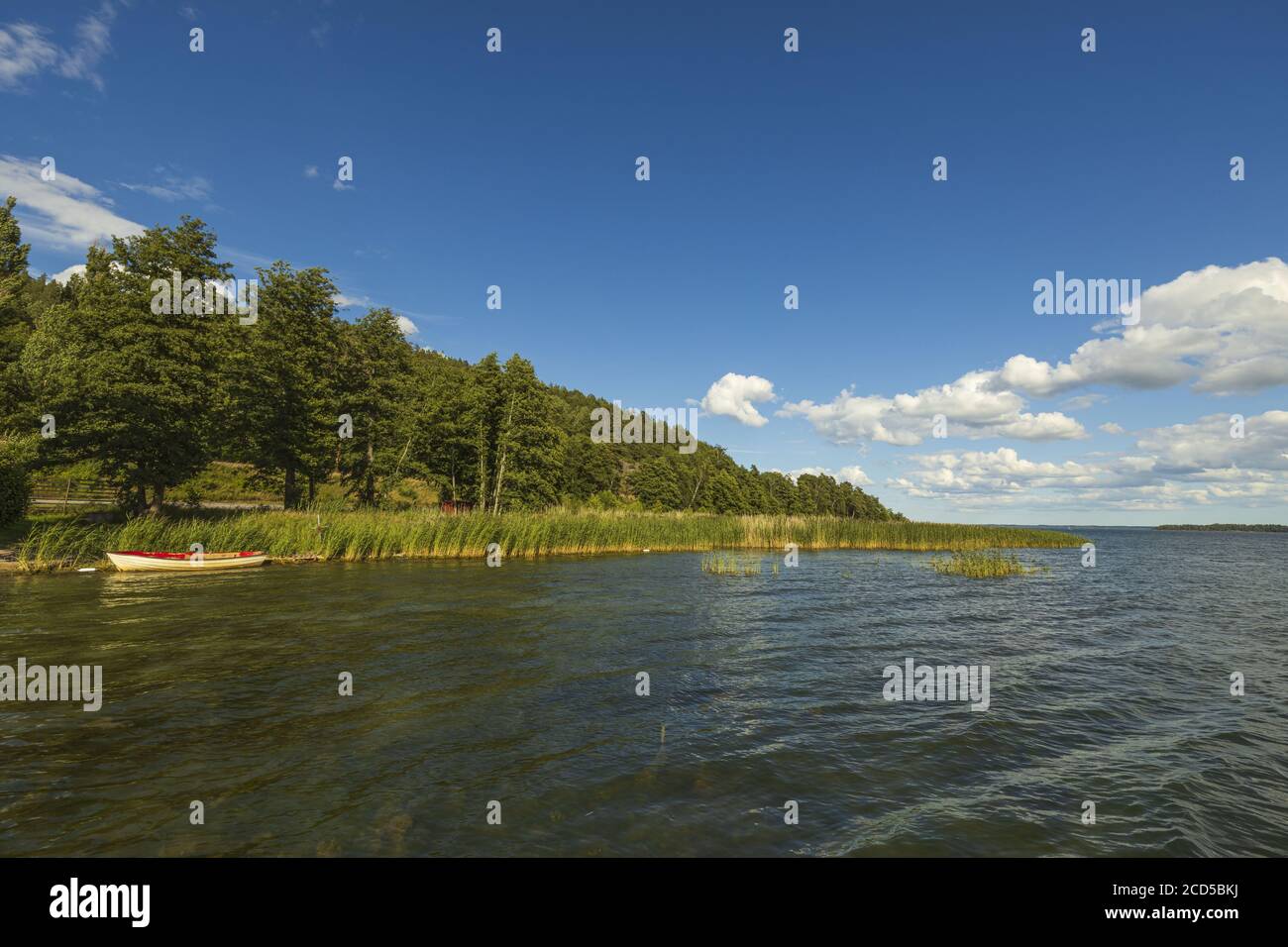 Beautiful Baltic sea view on blue sky with white clouds background ...