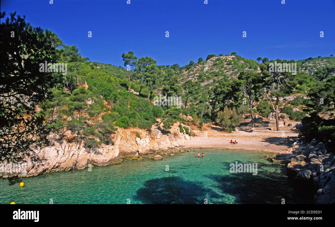 Calanque of Port Pin Cassis Stock Photo - Alamy