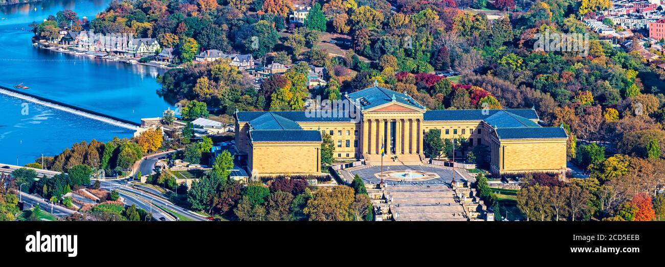 Aerial view of city of Philadelphia with Art Museum and Boathouse Row ...