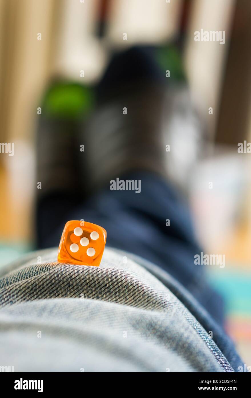Dice five dots hi-res stock photography and images - Alamy