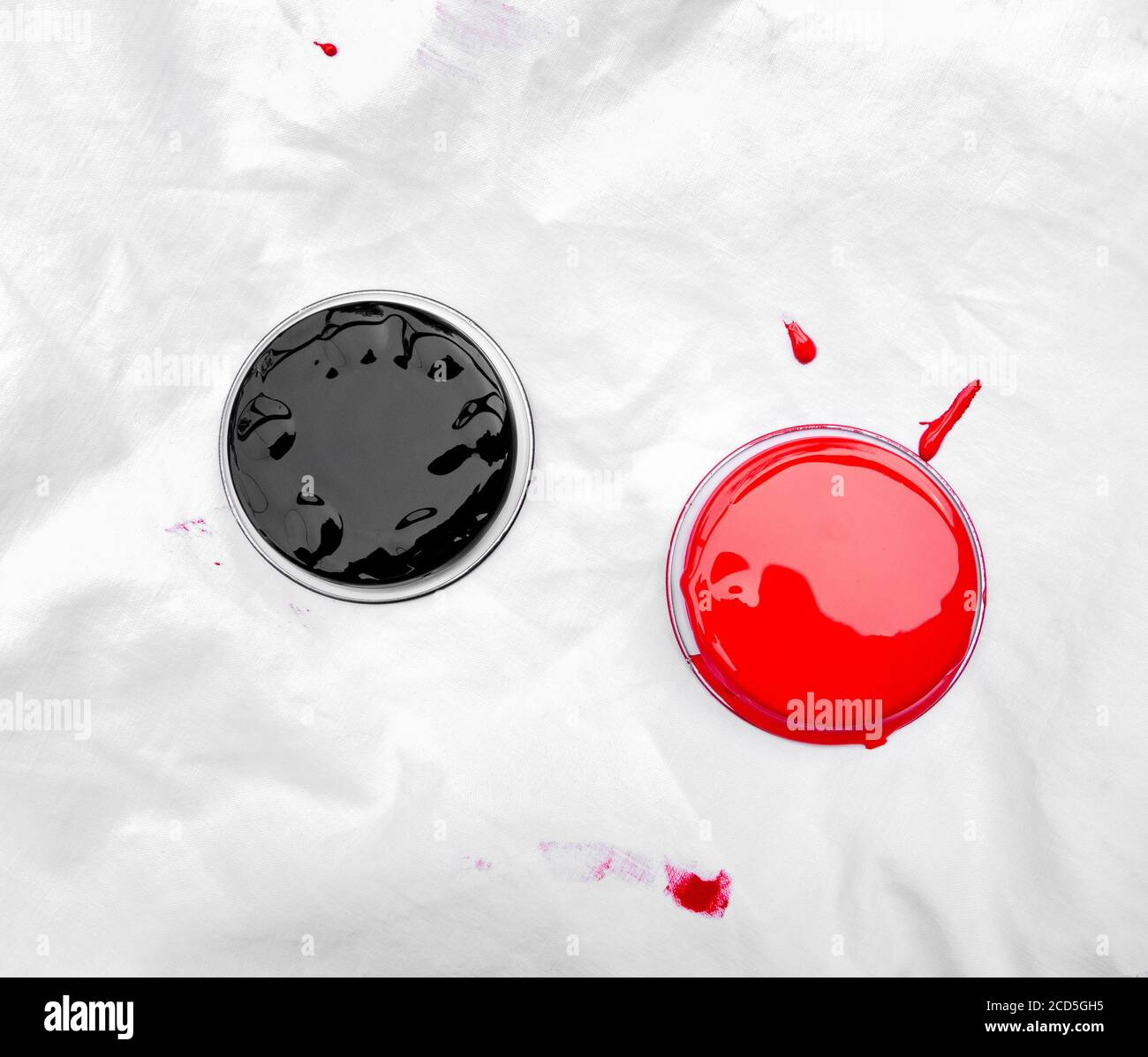 Paint can cans hi-res stock photography and images - Alamy