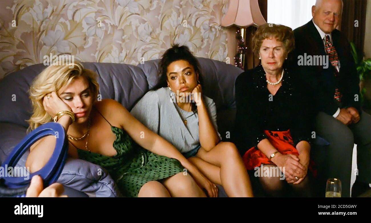 USA . Rita Bernard-Shaw, Robert Pugh, Penelope Wilton and Billie Piper in a scene from the ...