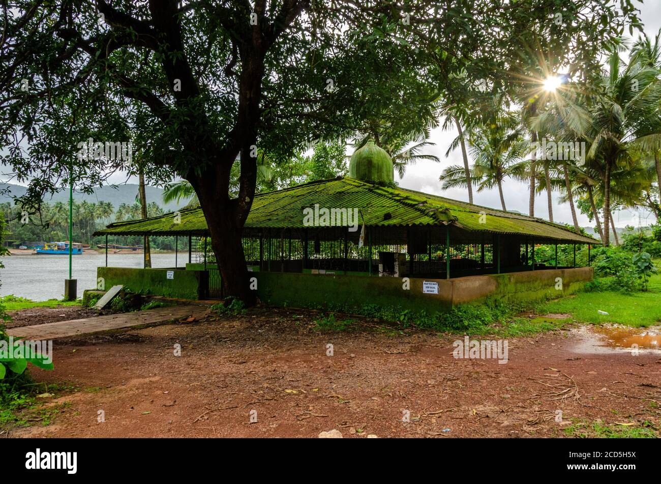 Dargah of Hazrat Pir Saheb at Surla, Bicholim, Goa, India Stock Photo ...