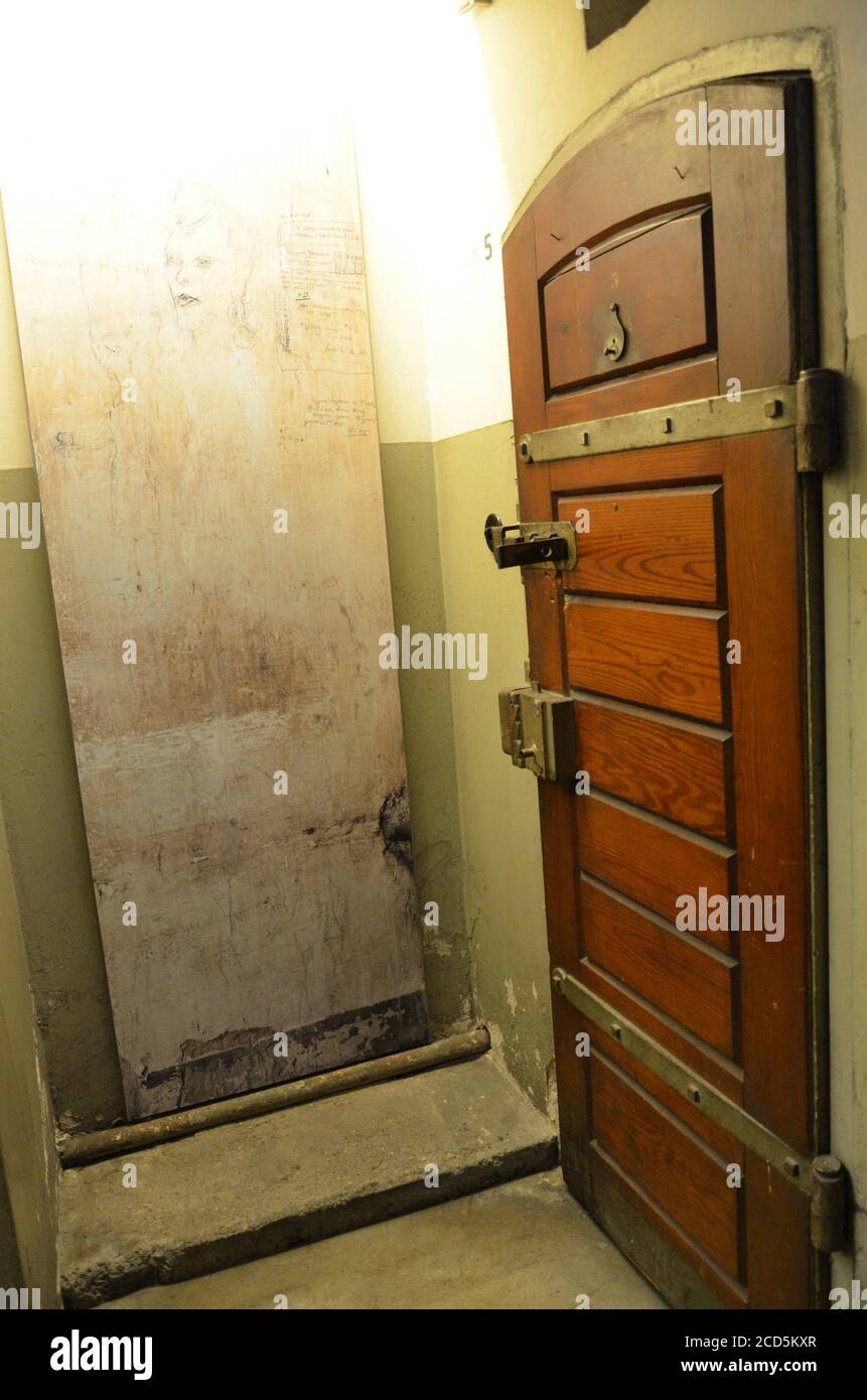 Adolf hitler cologne hi-res stock photography and images - Alamy