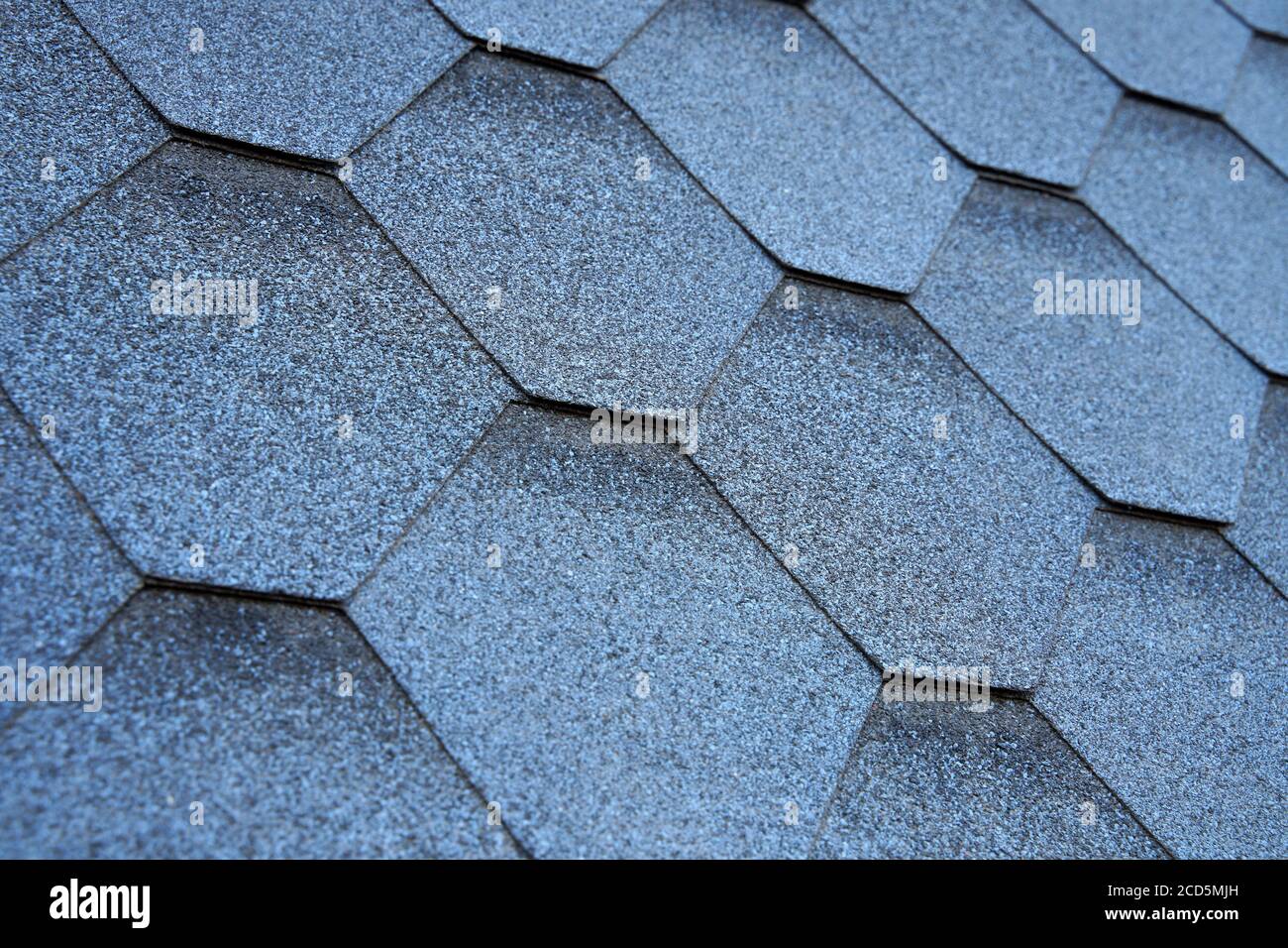 Roofing shingles hi-res stock photography and images - Alamy